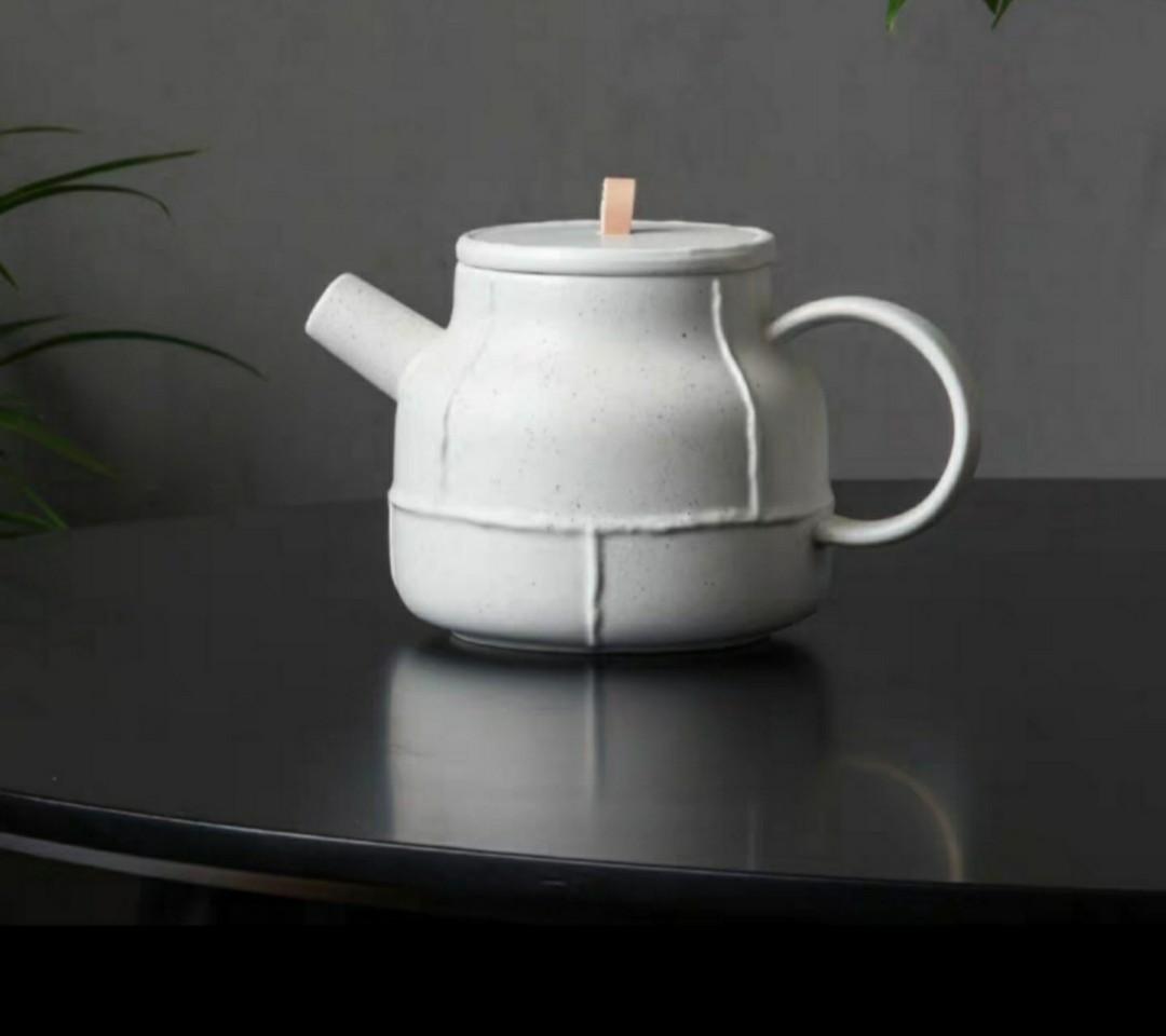 Teapot set (teapot, 4 cups and 4 plates), Furniture & Home Living, Home ...