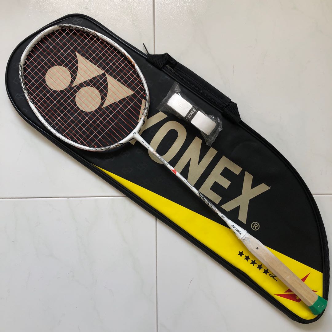 Yonex Z Force 2 Lin Dan ZF2LD White 4UG5 (SP/IP coded), Sports ...