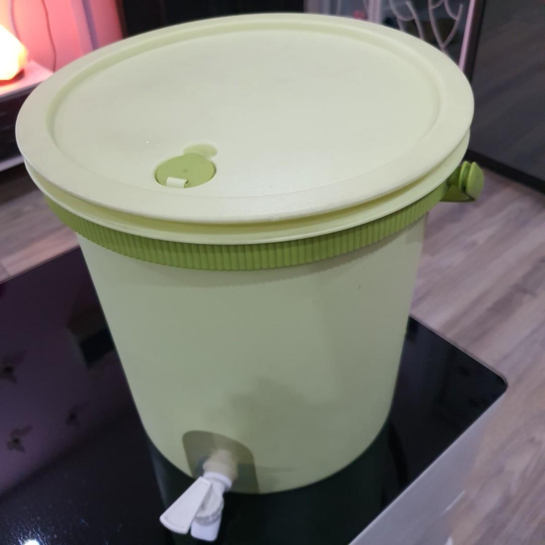 10L Tupperware Water Dispenser, TV & Home Appliances, Kitchen ...