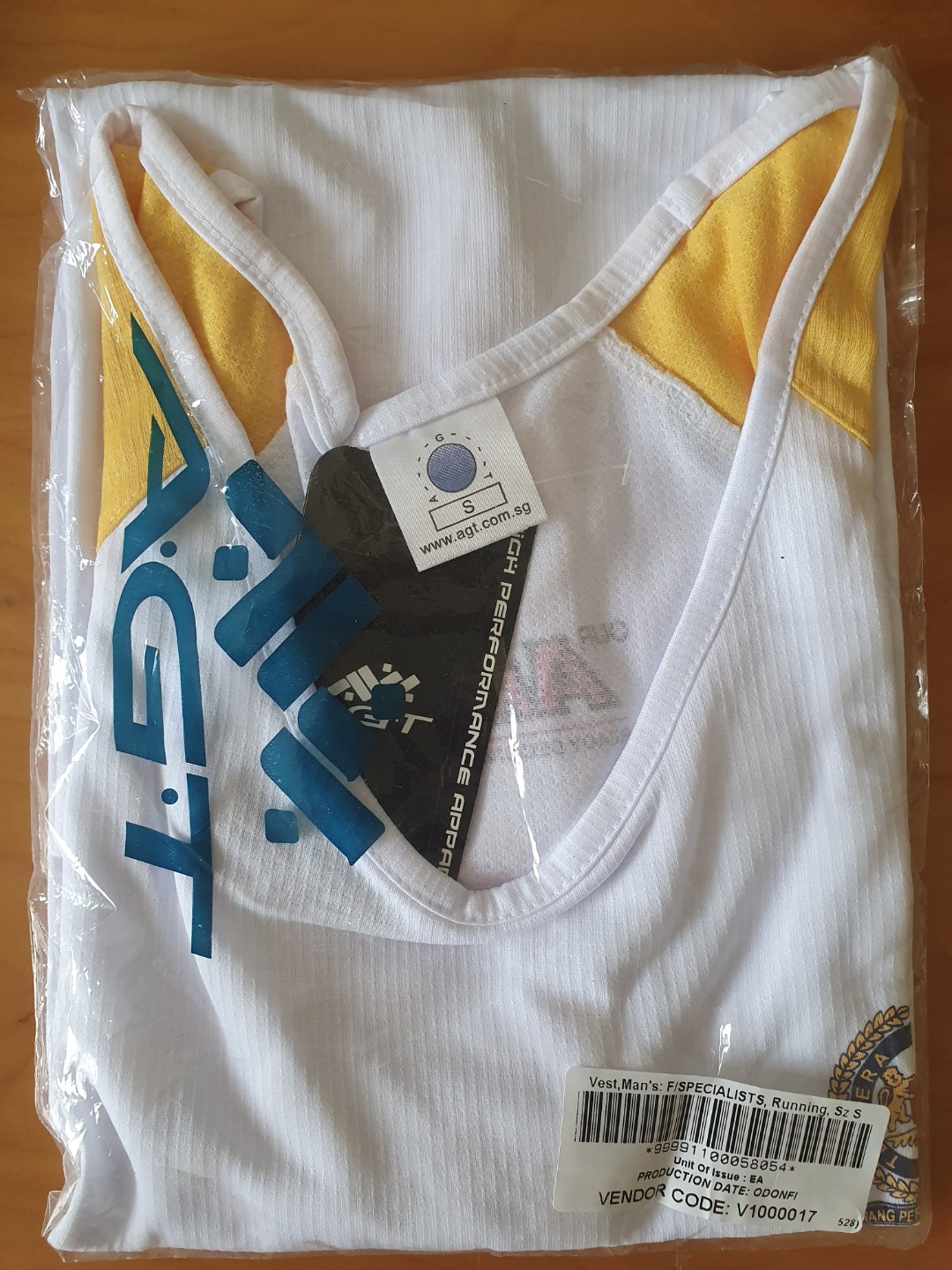 Army PT singlet SCS, Men's Fashion, Tops & Sets, Formal Shirts on Carousell