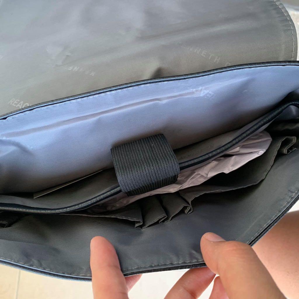 Kenneth Cole messenger bag ( Authentic/Original), Men's Fashion, Bags ...