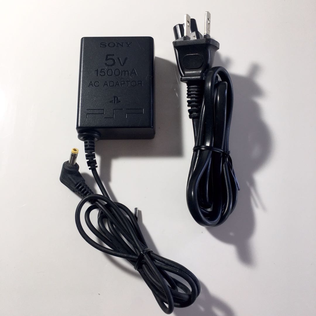 PSP-380 Power Adaptor for PSP2000 / PSP3000, Video Gaming, Gaming ...