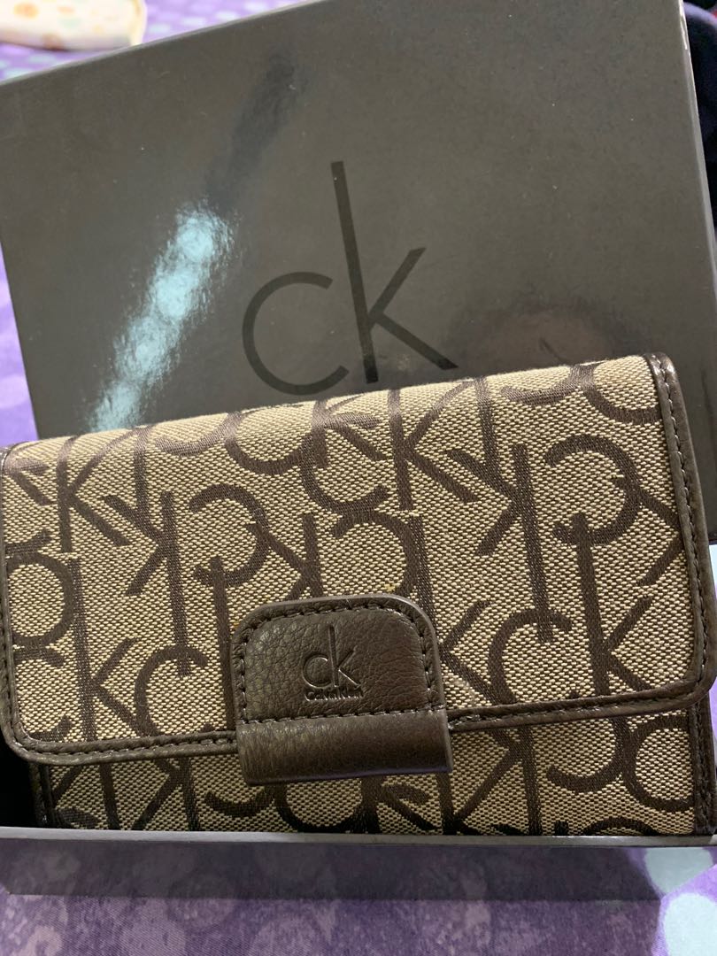 CK wallet, Women's Fashion, Bags & Wallets, Wallets & Card Holders on ...