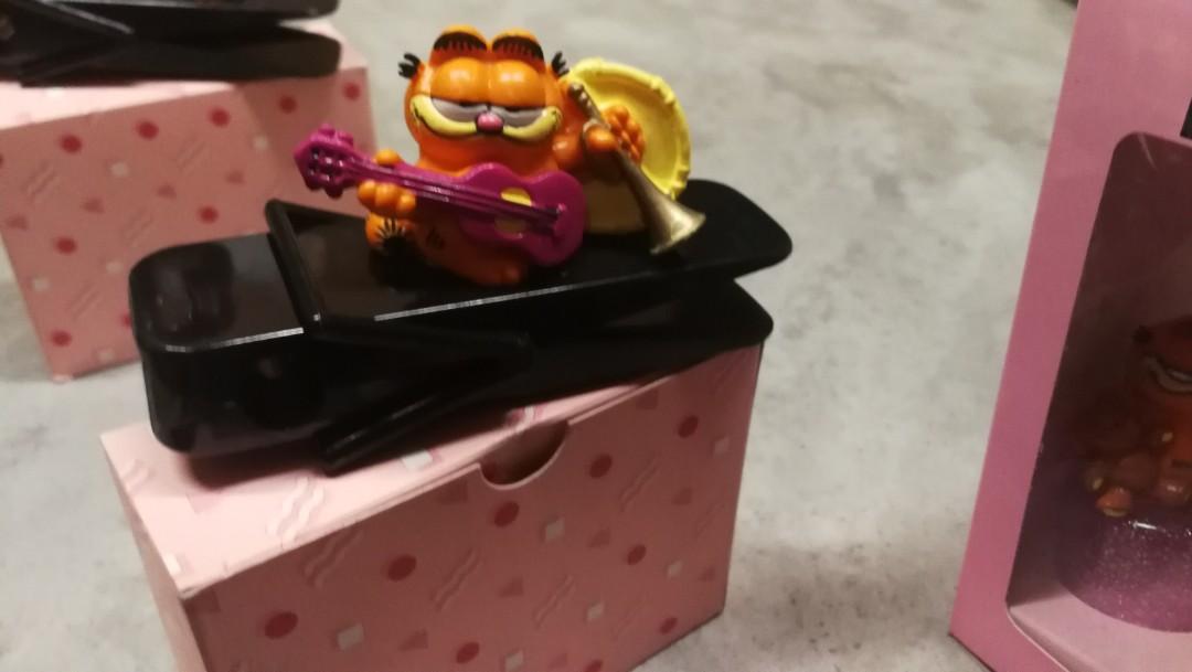 Garfield figure with box West Germany, Hobbies & Toys, Toys & Games on ...