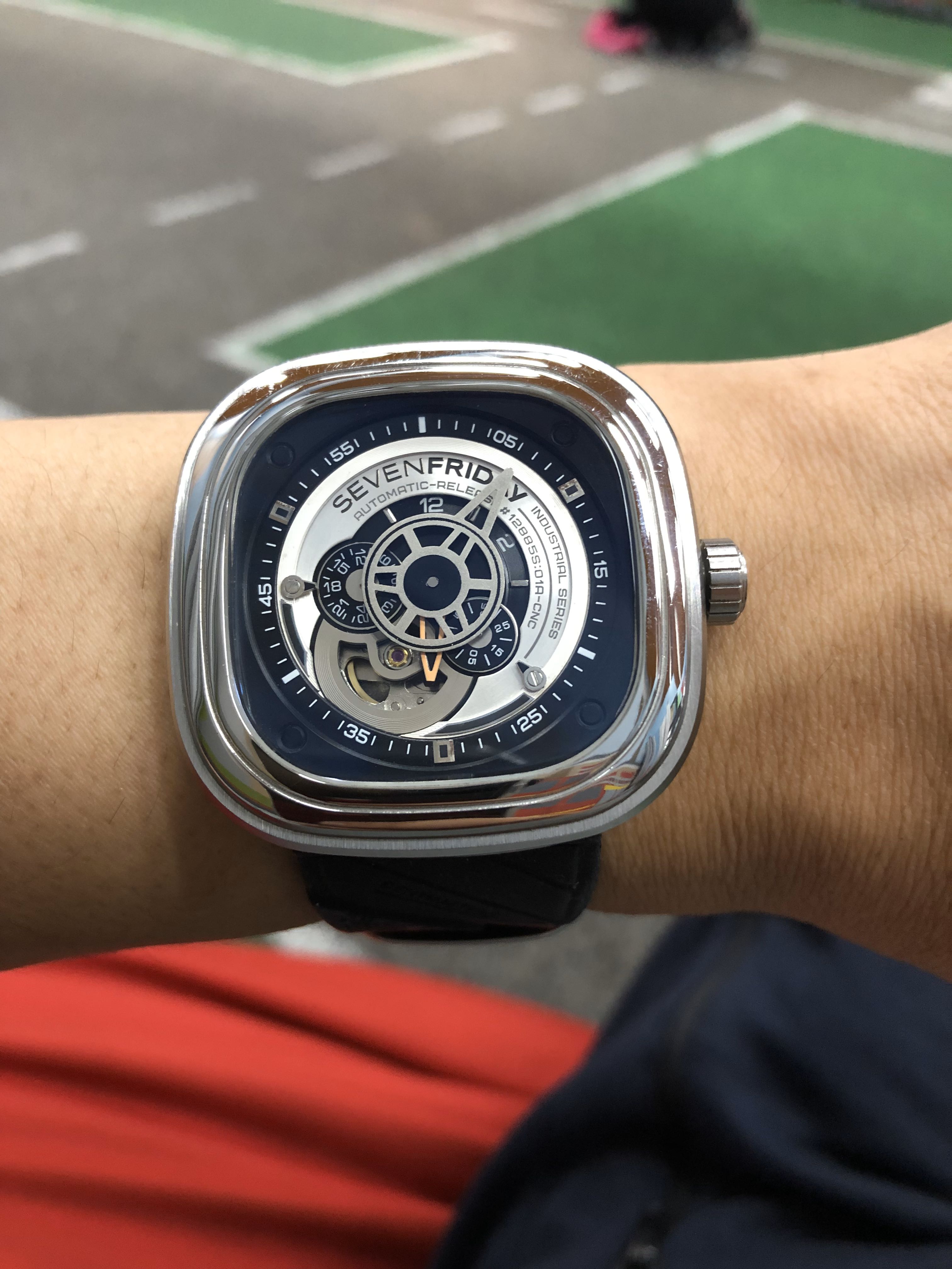 Sevenfriday p1/01 , Mobile Phones & Gadgets, Wearables & Smart Watches ...