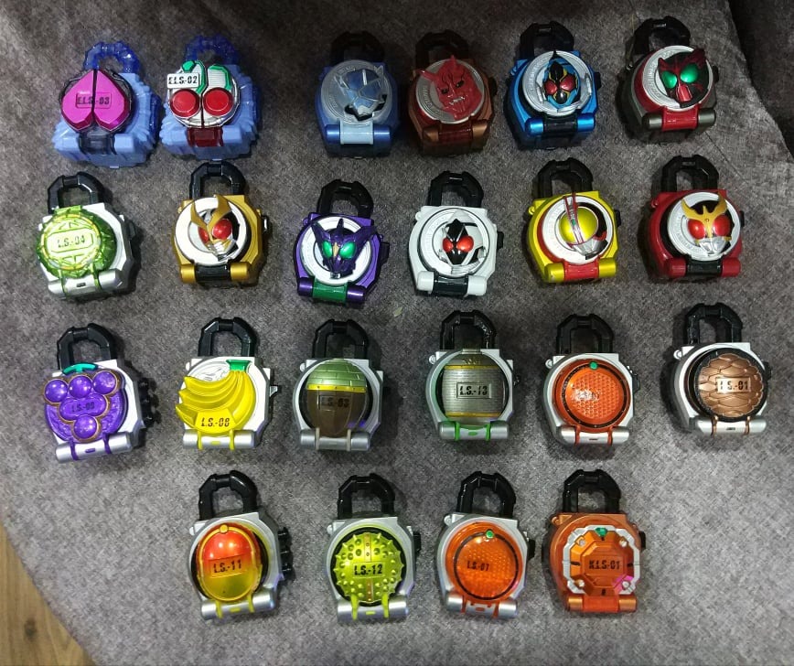 Candy version lockseed, Hobbies & Toys, Collectibles & Memorabilia, Fan ...