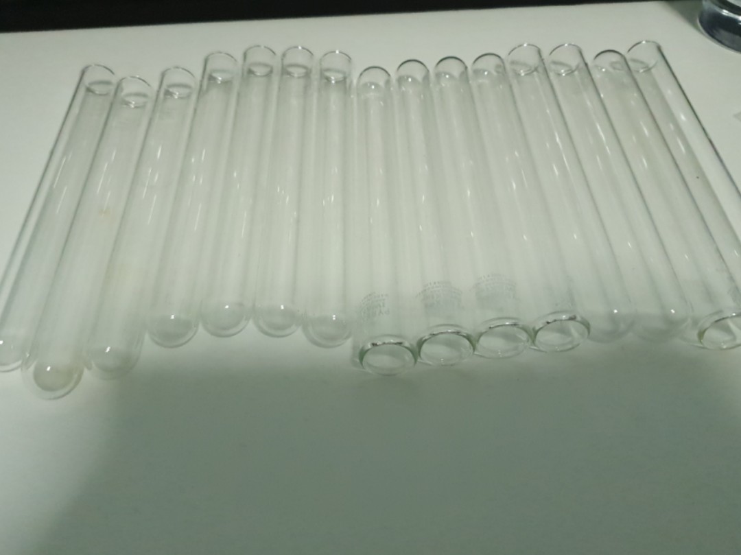 Pyrex Test Tubes 15cm, Design & Craft, Craft Supplies & Tools on Carousell