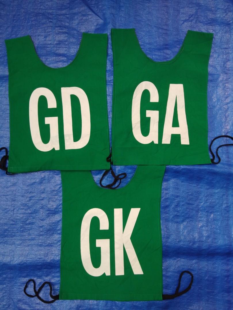 Jersi bola jaring, Women's Fashion, Muslimah Fashion, Baju Kurung ...