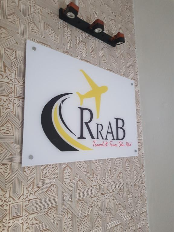 PASANG PAPAN TANDA AKRILIK l acrylic signage, Services, Others on Carousell