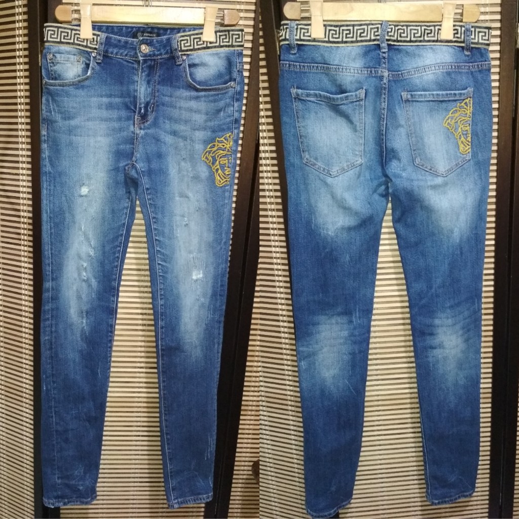 Versace Men's Jeans, Men's Fashion, Bottoms, Jeans on Carousell