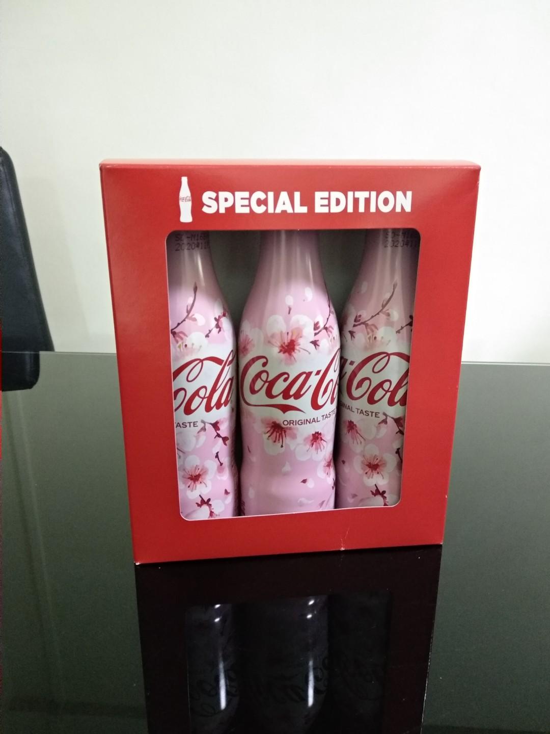Coca Cola Collection 2020 Japan Sakura limited edition, Food & Drinks ...
