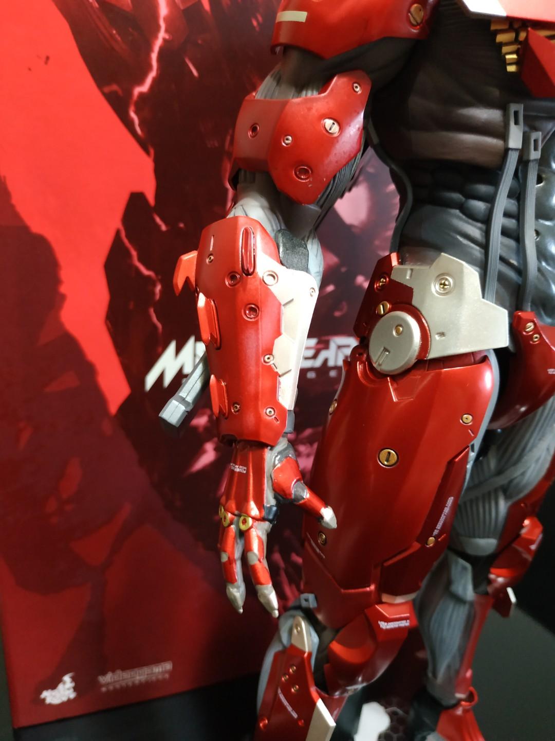 Hot Toys Raiden Inferno Armor Metal Gear Rising, Toys & Games, Bricks ...