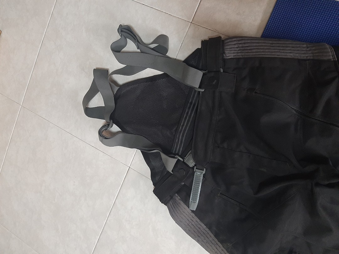 Icon Raiden Watchtower pants, Motorcycles, Motorcycle Apparel on Carousell