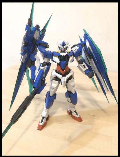 MG 1/100 高達 Gundam 00Q Full saber 全刃式00Q, 興趣及遊戲, 玩具 & 遊戲類 - Carousell