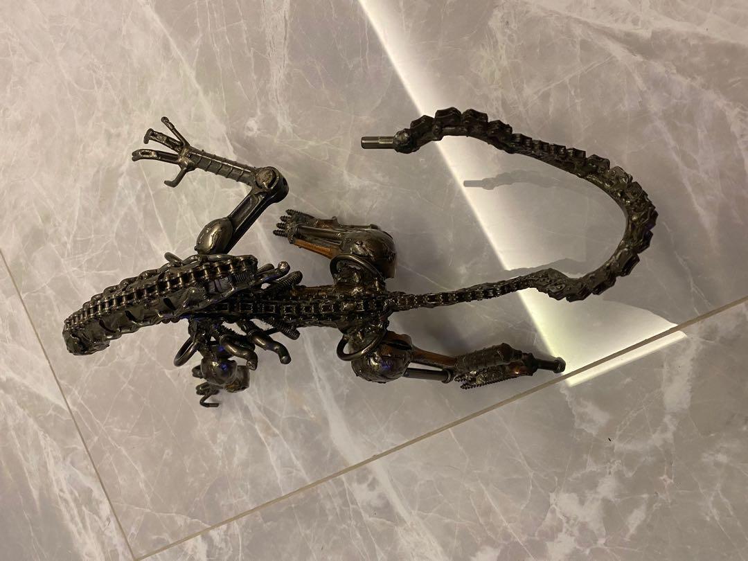 Scrap Metal Art Alien, Hobbies & Toys, Collectibles & Memorabilia ...