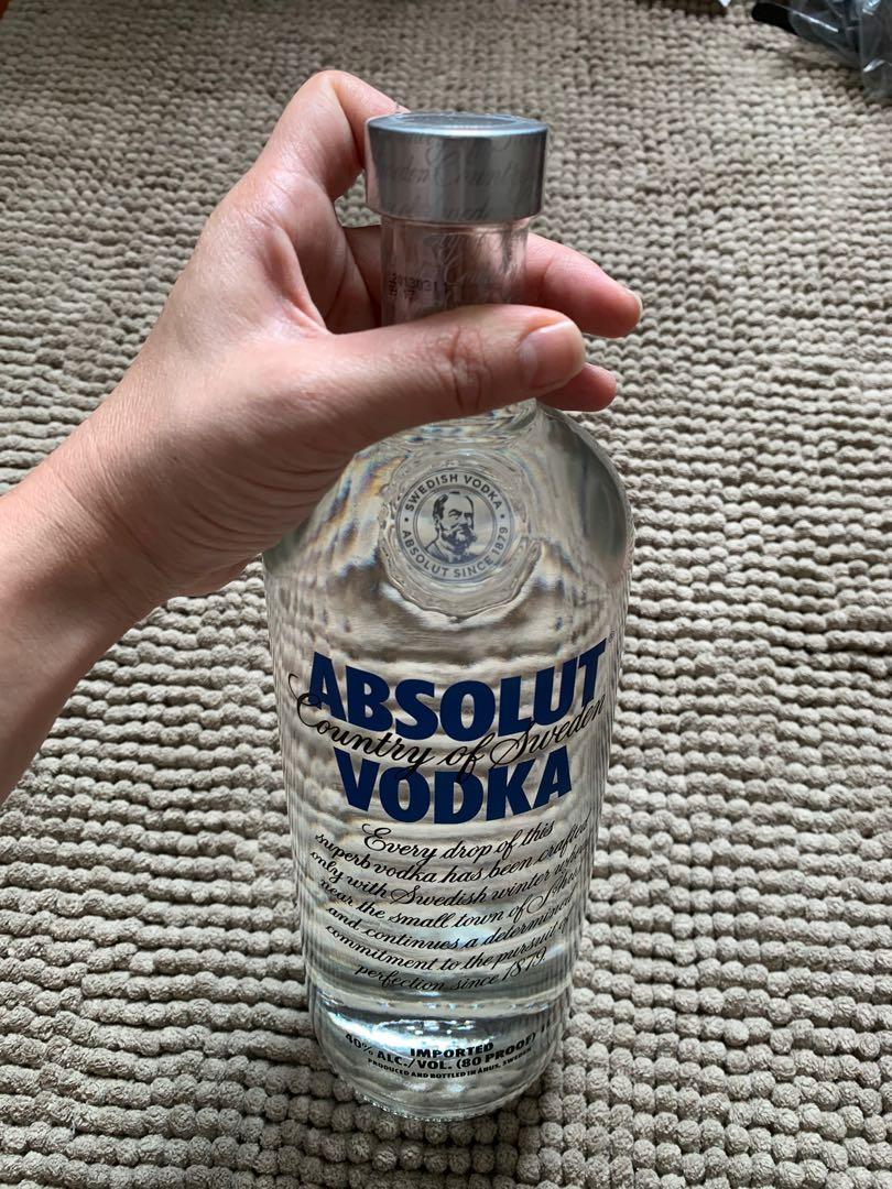 Absolut Vodka 1 Litre, Food & Drinks, Alcoholic Beverages on Carousell