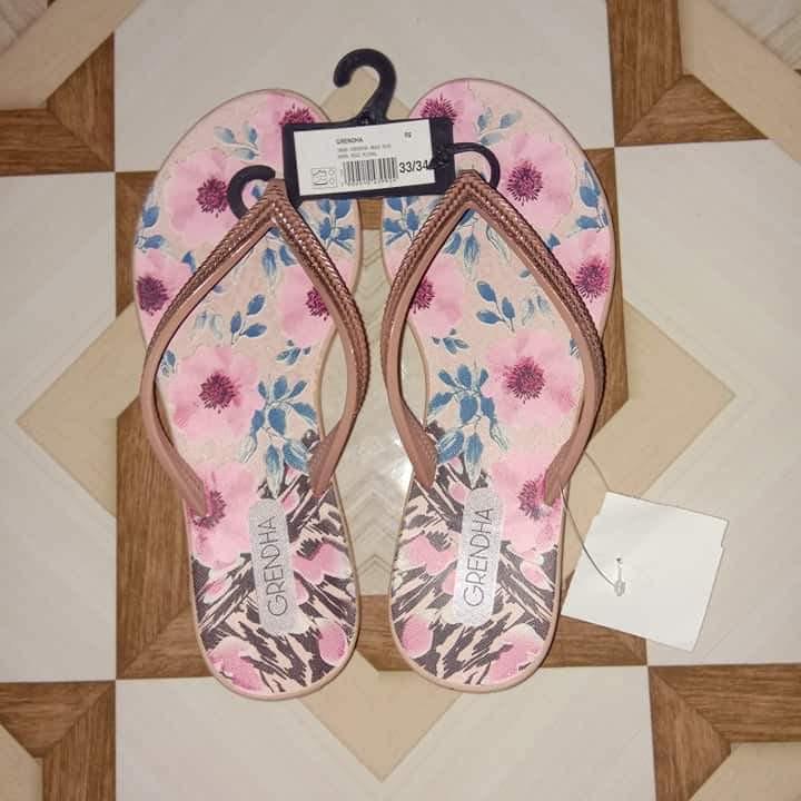 Authentic Grendha, Women's Fashion, Footwear, Slippers and slides on ...