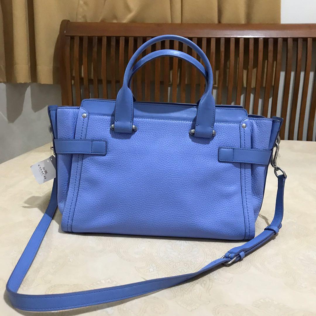 Coach Swagger, Barang Mewah, Tas & Dompet di Carousell