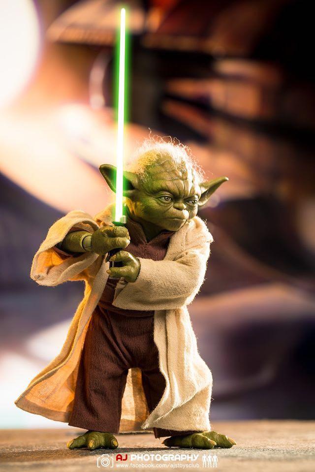 Hot toys Yoda episode 2, Toys & Games, Bricks & Figurines on Carousell