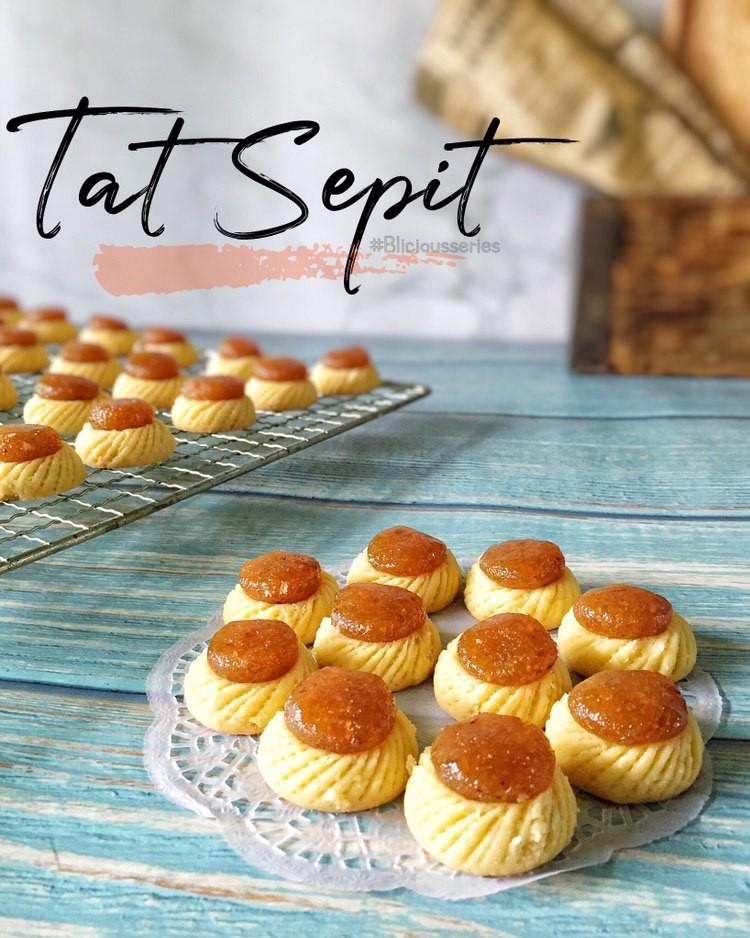 Kuih Raya 2020 Premium Cookies Food Drinks Homemade Bakes On Carousell