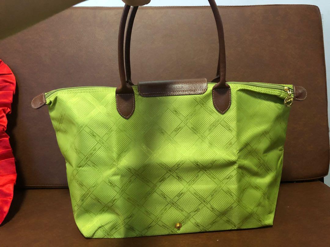 Large tote bage, Women's Fashion, Bags & Wallets, Tote Bags on Carousell