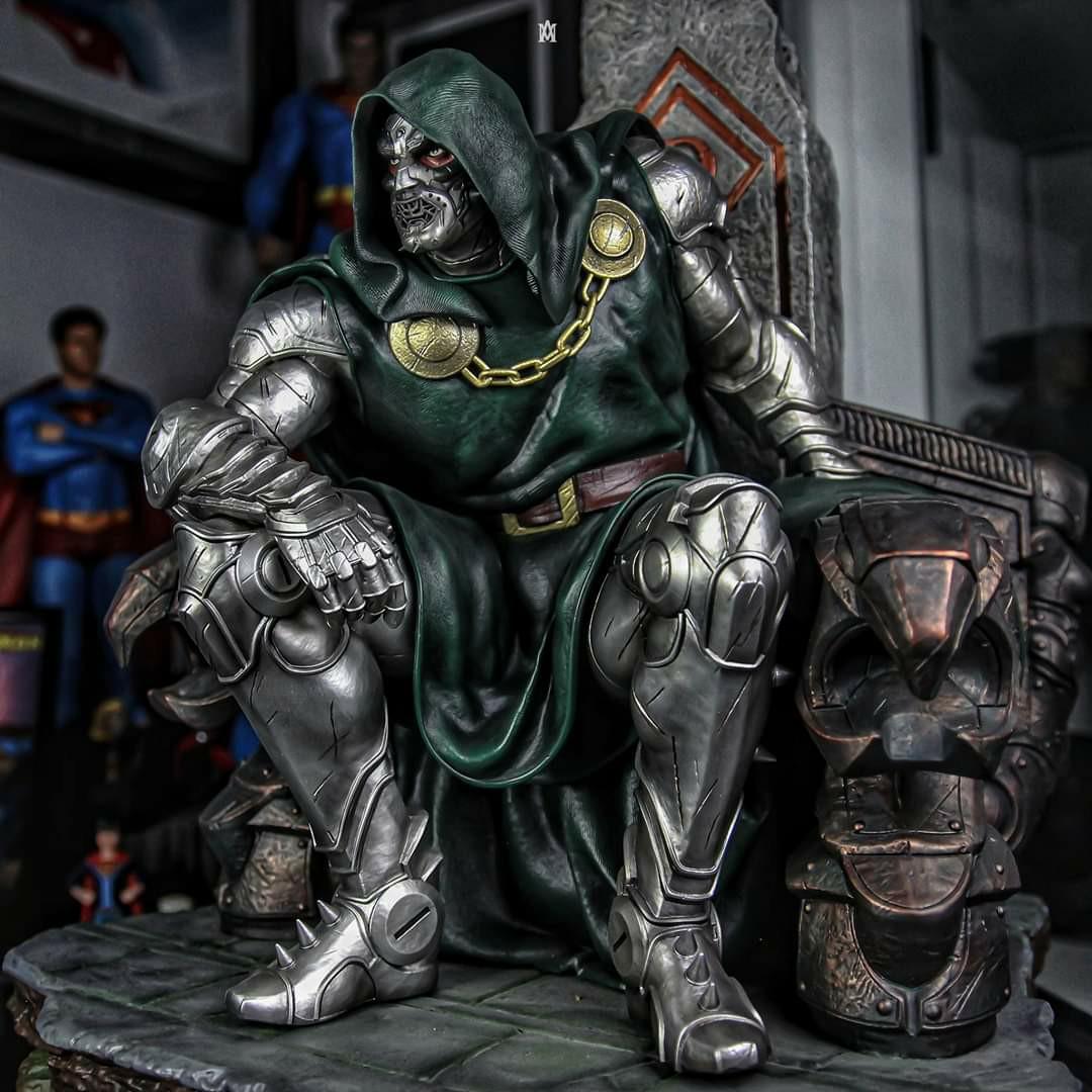 [MCW] Doctor DOOM on Throne (Tags: Sideshow XM studios arthouse ...