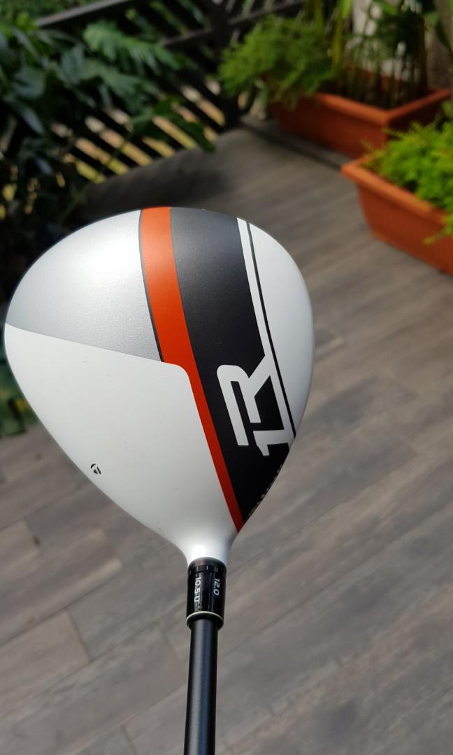 Taylormade R1 driver, Sports Equipment, Sports & Games, Golf on Carousell