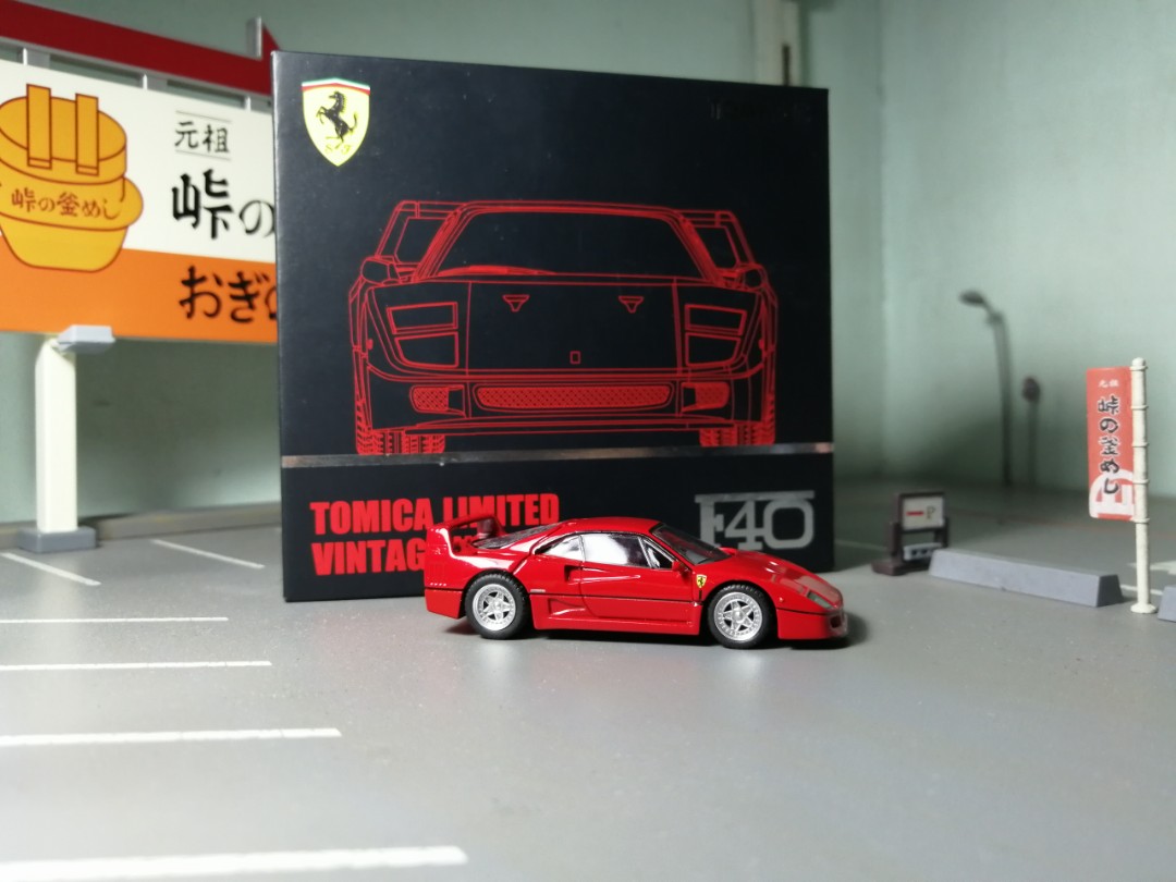 Tomica Ferrari F40, Hobbies & Toys, Toys & Games on Carousell