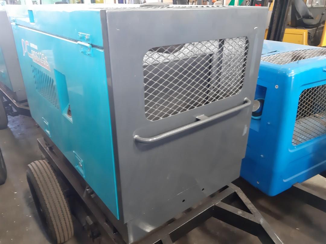 125 cfm Airman Air Compressor, Commercial & Industrial, Industrial ...