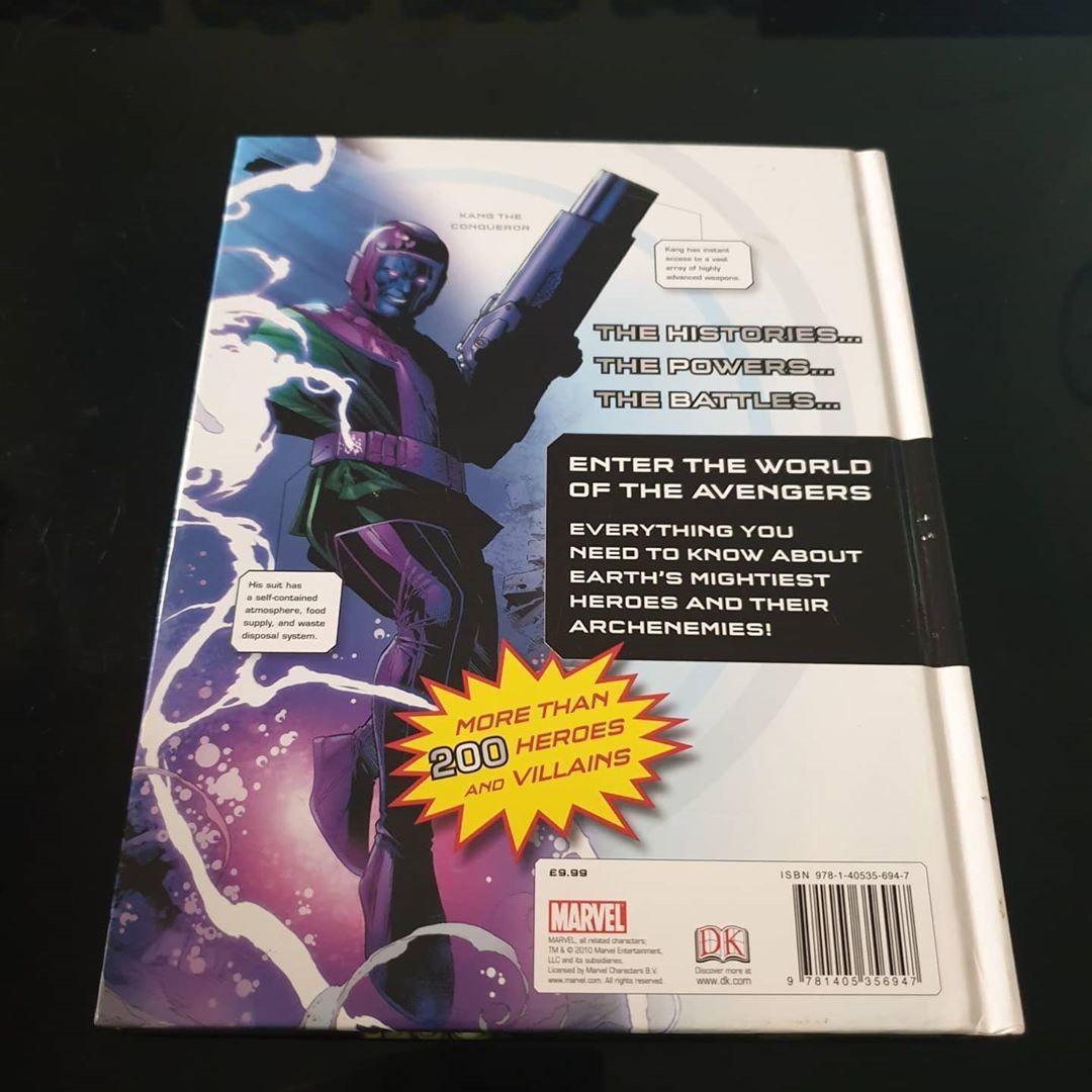 Buku Marvel Avengers "The Ultimate Character Guide" hard cover, Buku ...