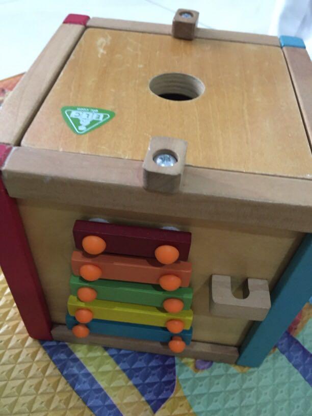 ELC Wooden Activity Box, Bayi & Anak, Mainan & Baby Walker di Carousell