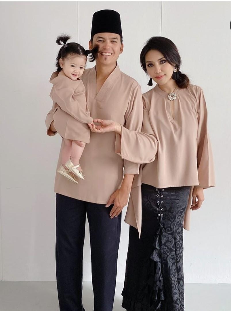 Hari Raya Family Set, Women's Fashion, Muslimah Fashion, Baju Kurung ...