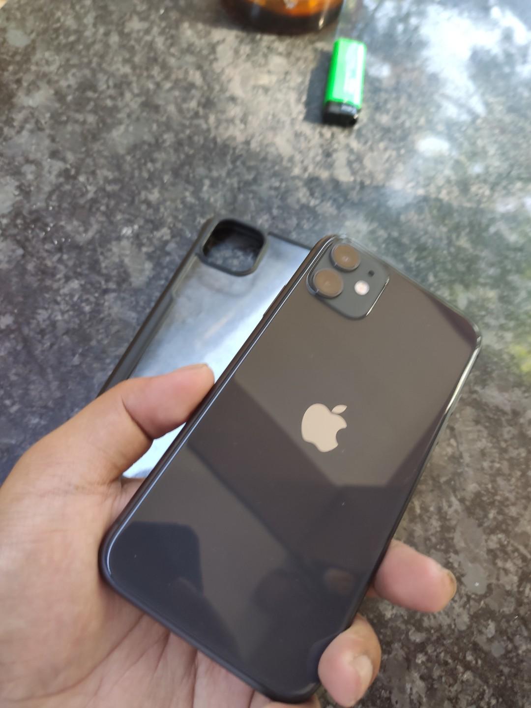 Iphone 11 64Gb Complete with box and receipt, Mobile Phones & Gadgets ...