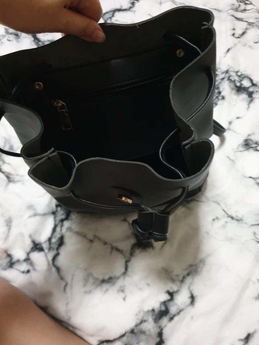 normal black bag, Women's Fashion, Bags & Wallets, Cross-body Bags on ...