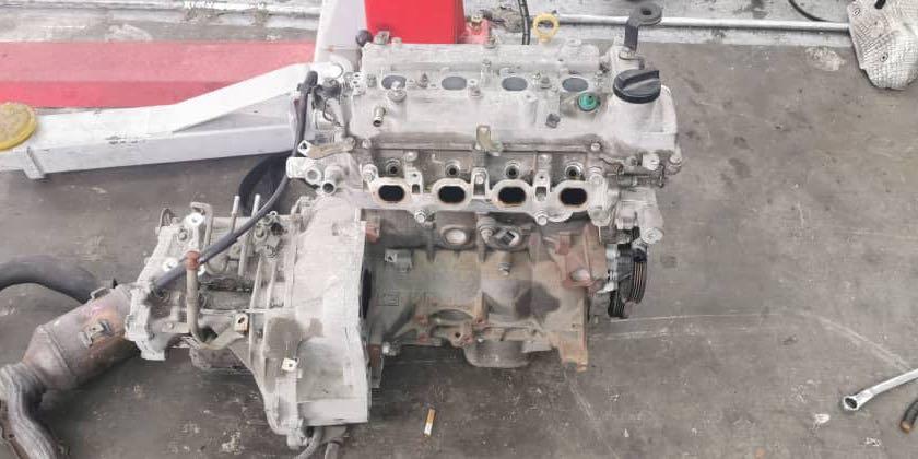 Passo 1.3 Engine Kosong with gearbox, Auto Accessories on Carousell