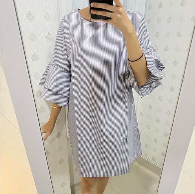 CUCI GUDANG Dress Garis-garis, Fesyen Wanita, Pakaian Wanita, Gaun ... CUCI GUDANG Dress Garis-garis, Fesyen Wanita, Pakaian Wanita, Gaun ...
