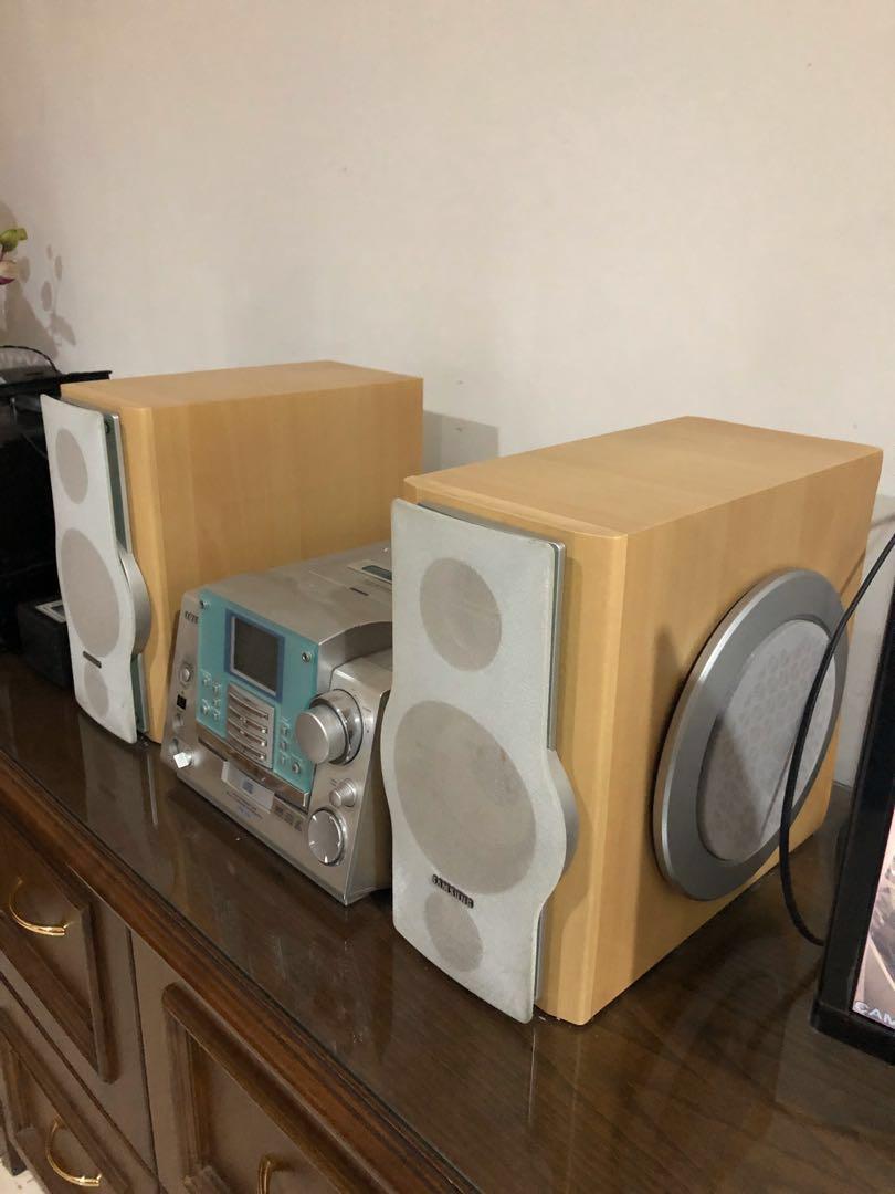 Samsung cd player dan radio, Elektronik, TV & Perlengkapan Hiburan di ...