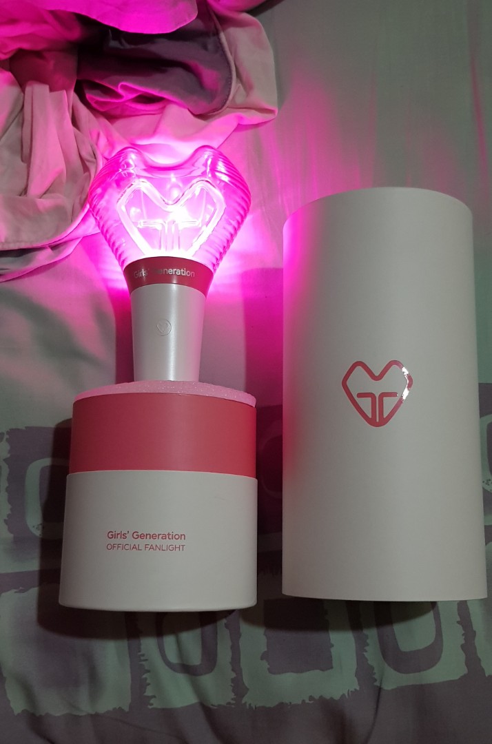 SNSD Lightstick, Hobbies & Toys, Memorabilia & Collectibles, K-Wave on ...