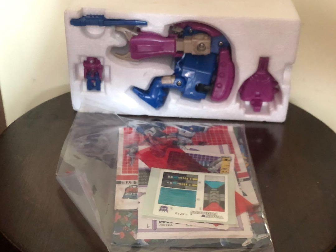 Transformers masterforce cancer sqeezeplay, Hobbies & Toys, Toys ...