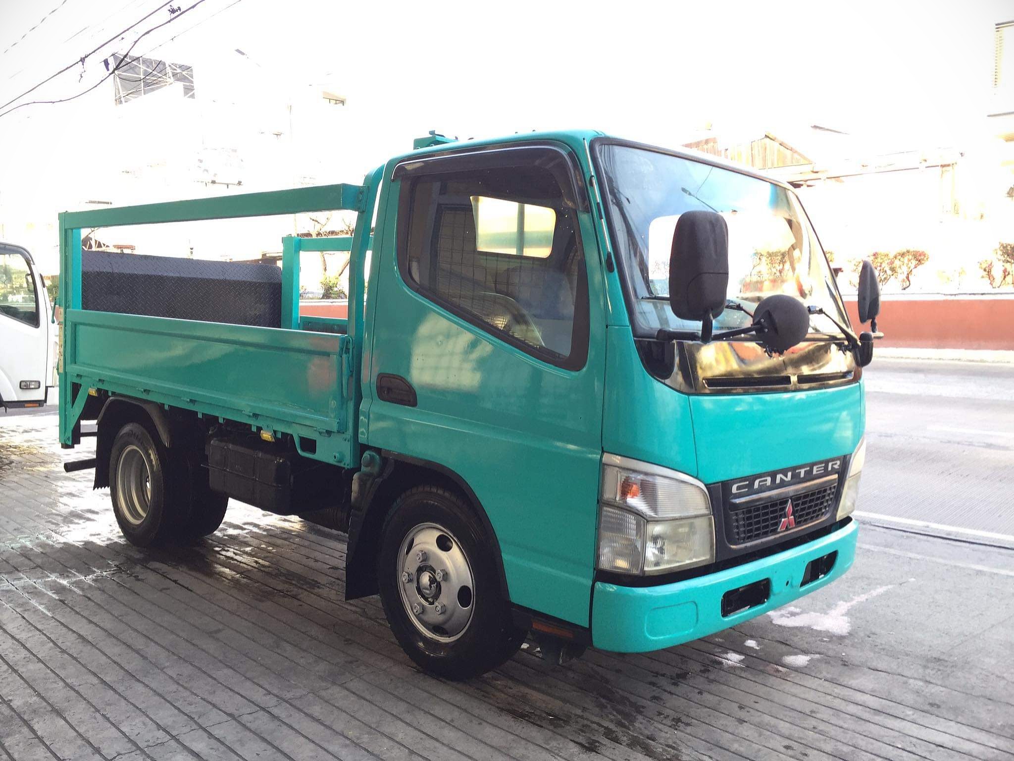 10ft Dropside with LIFTER -Fuso Canter camel chassis, Special Vehicles ...