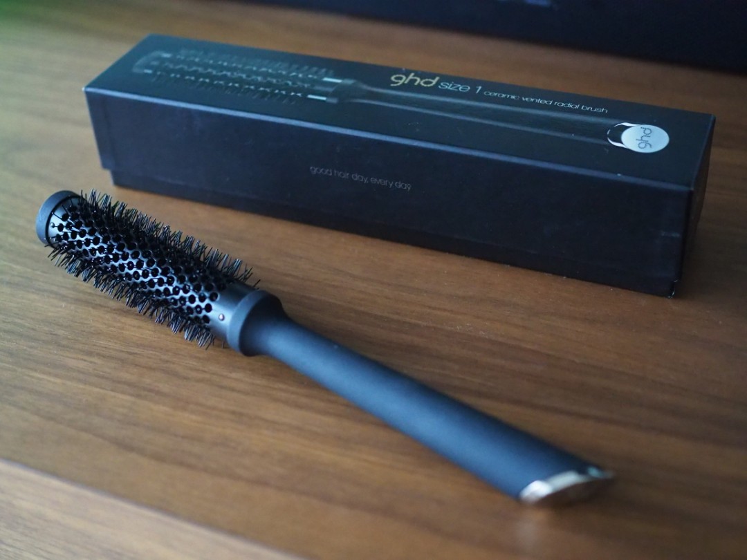 ghd size 1 hair brush, Beauty & Personal Care, Hair on Carousell