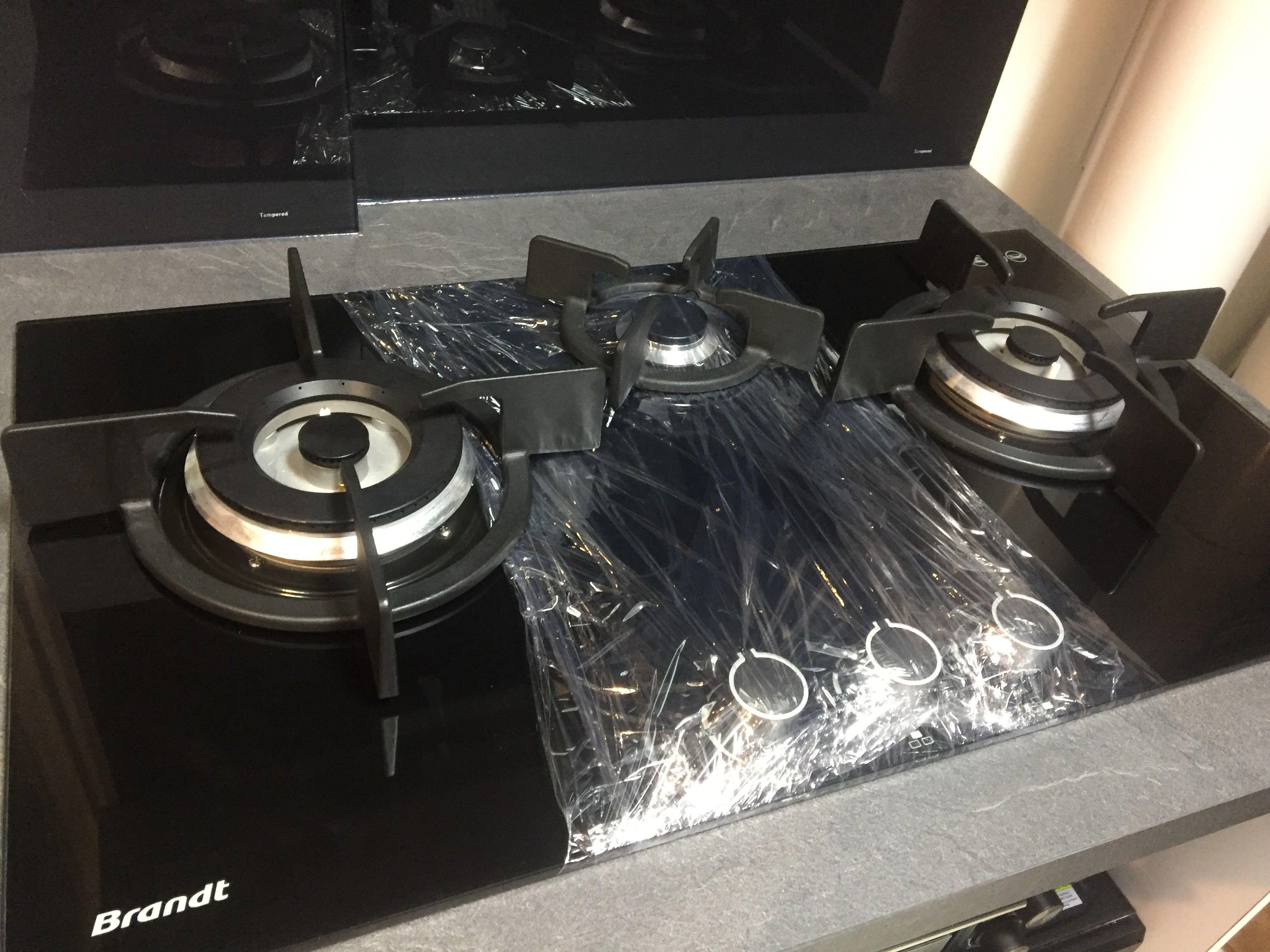 New Brandt Gas Hob stove cooker, TV & Home Appliances, Kitchen ...