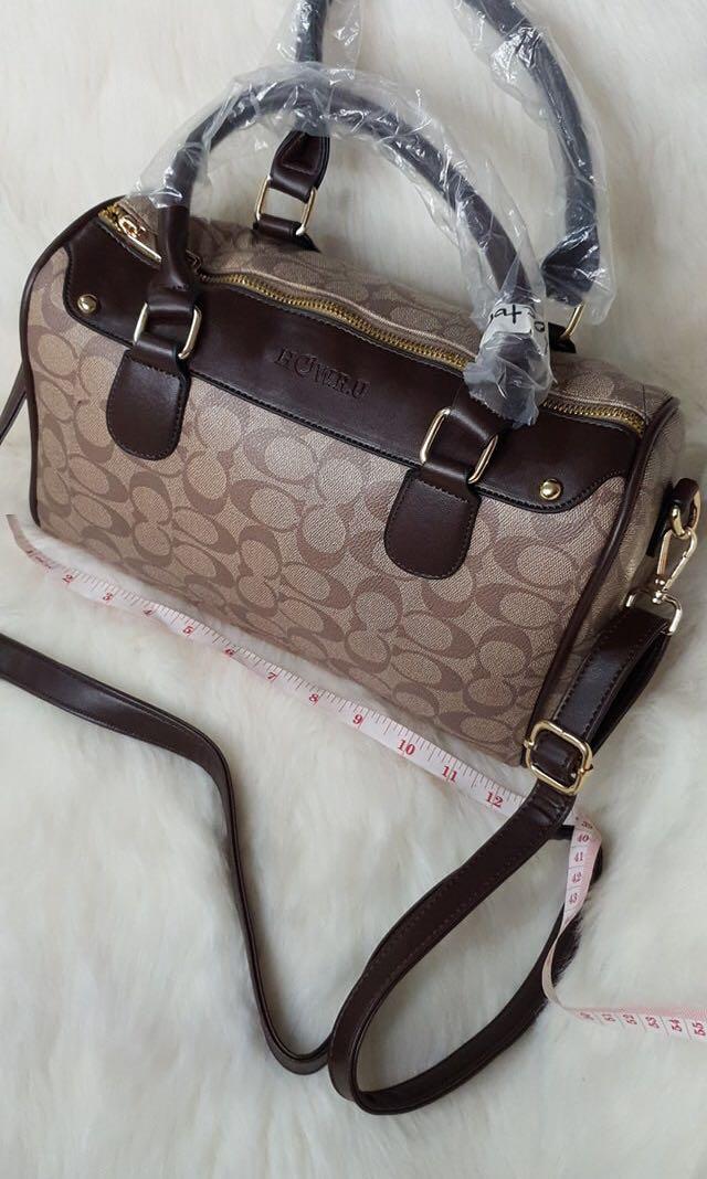 Original How R U bag japan brand, Women's Fashion, Bags & Wallets ...