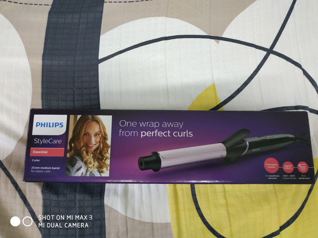 Philips Hair Curler, Beauty & Personal Care, Hair on Carousell