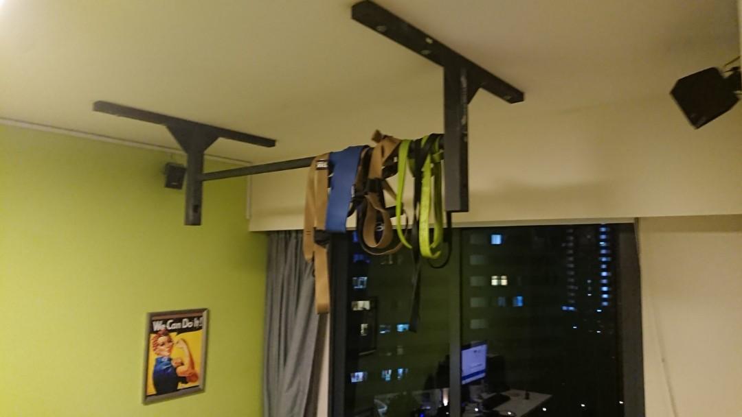 Stud Bar Pull Up bar (original), Sports Equipment, Exercise & Fitness ...