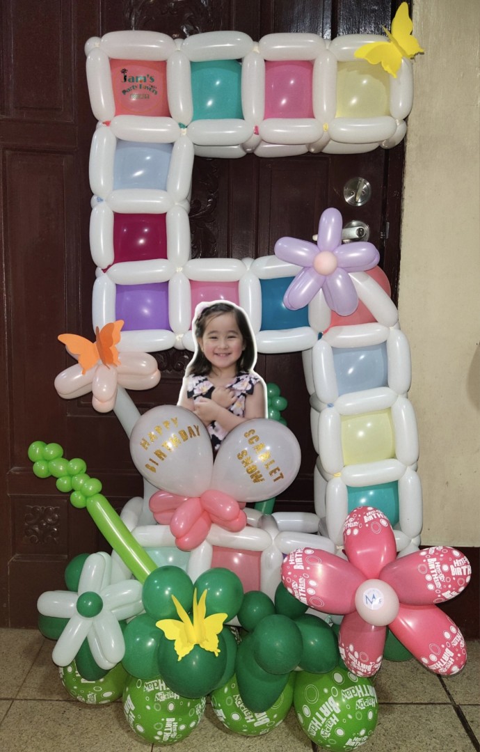 Birthday number balloon standee, Hobbies & Toys, Stationary & Craft ...