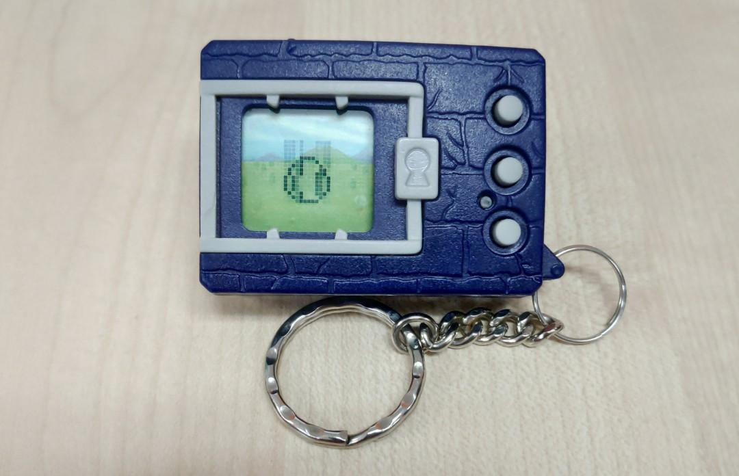 Digimon Virtual Pet 1997 Version 1 US Blue Color Vpet Digivice, Hobbies ...