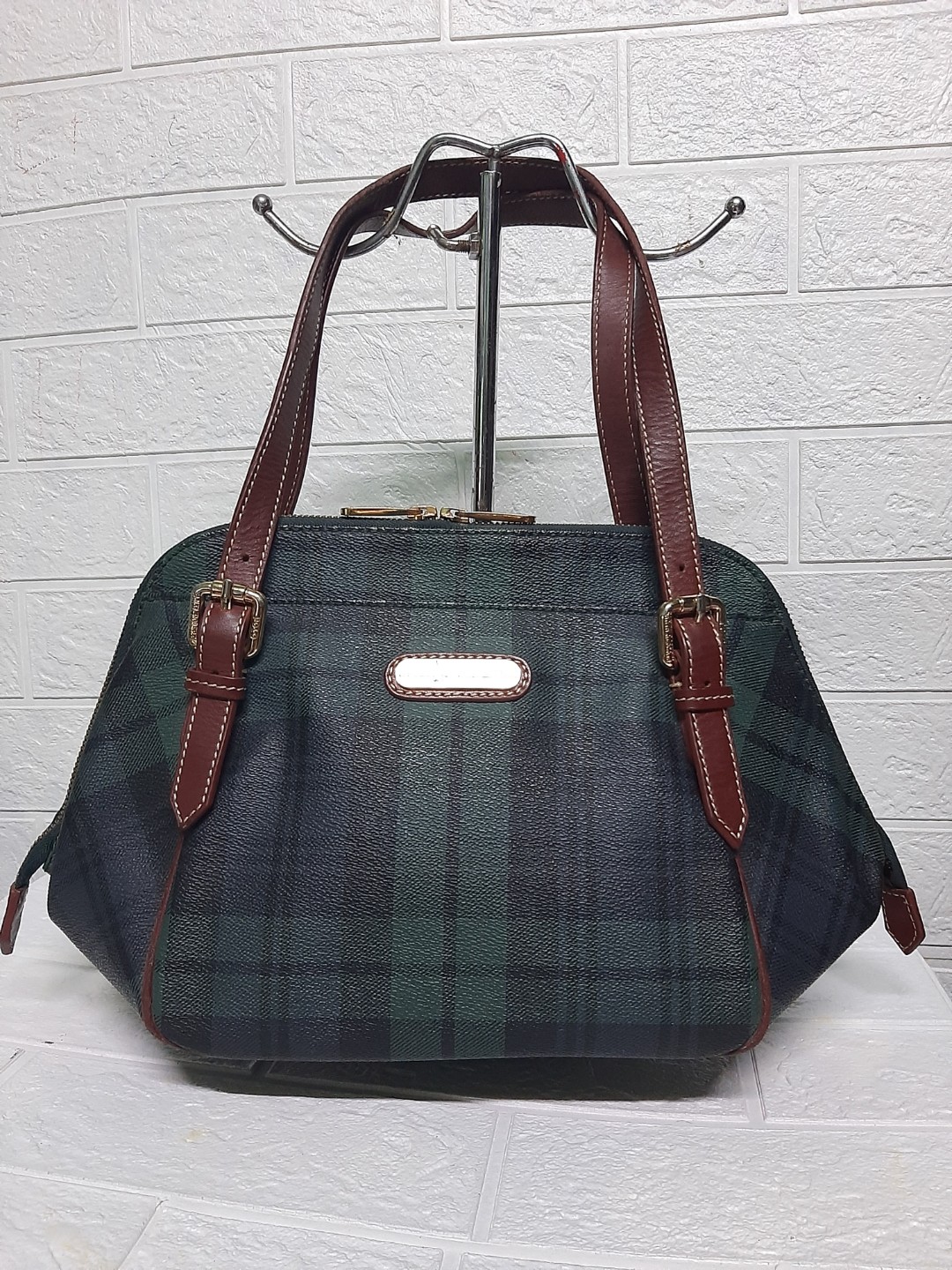 Polo Santa Roberta shoulder bag, Women's Fashion, Bags & Wallets ...