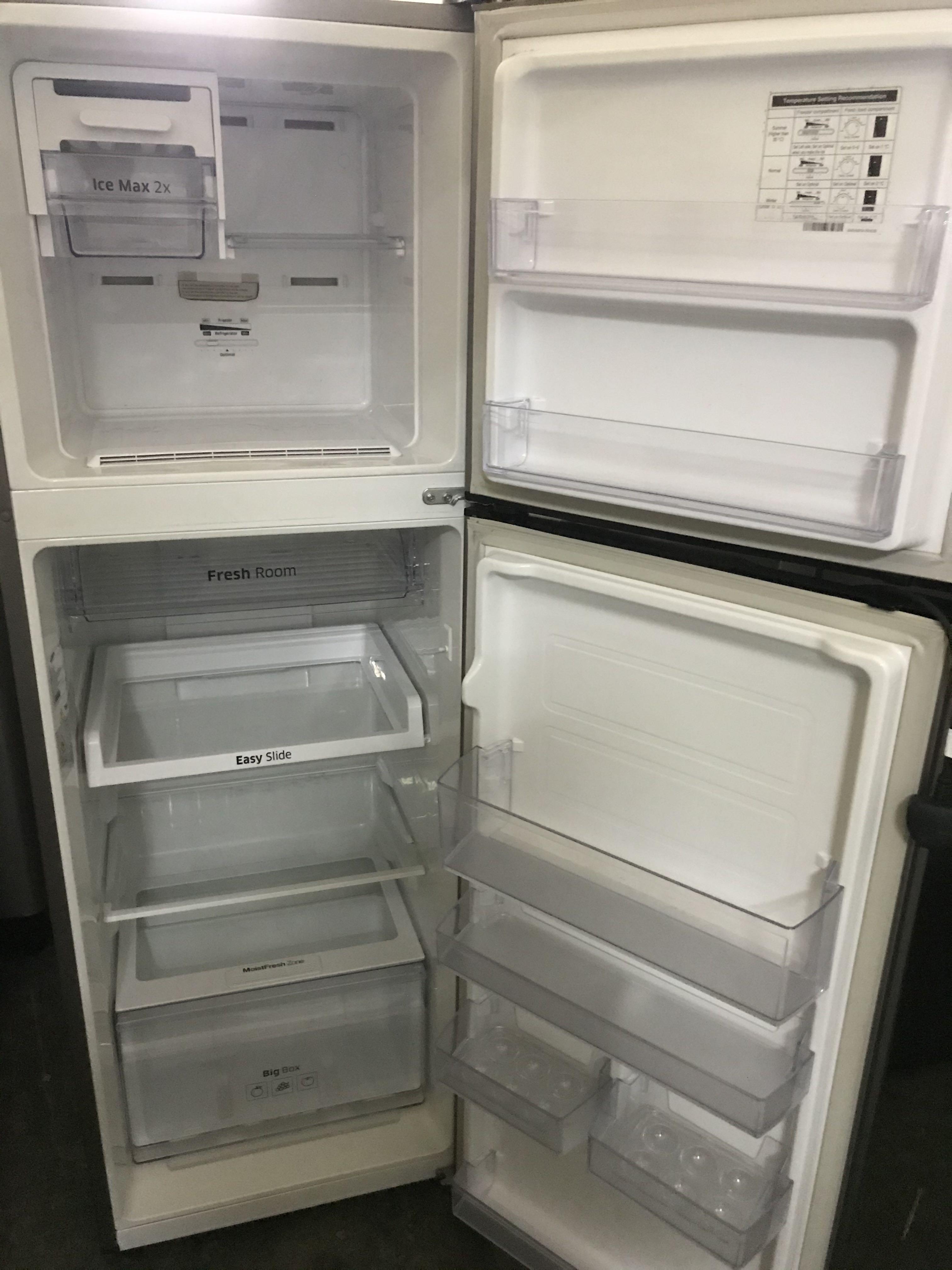 Samsung 255l 4 ticks 2 door fridge / refrigerator, TV & Home Appliances ...