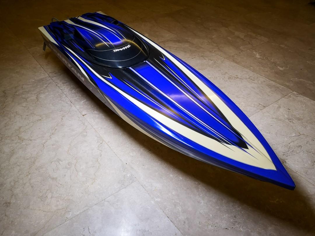 Traxxas Spartan RC boat RTR, Hobbies & Toys, Toys & Games on Carousell